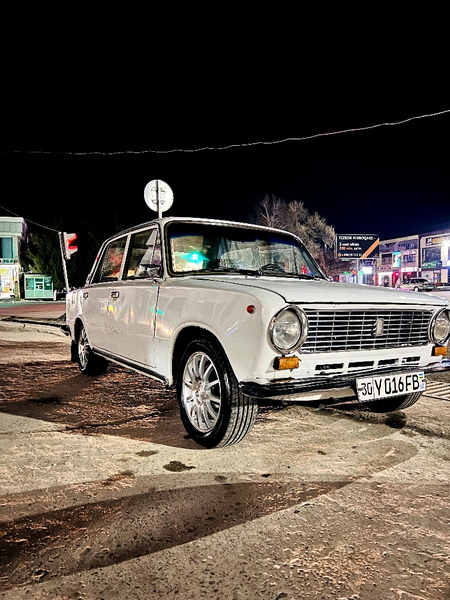Jiguli Lada 01 matori 213