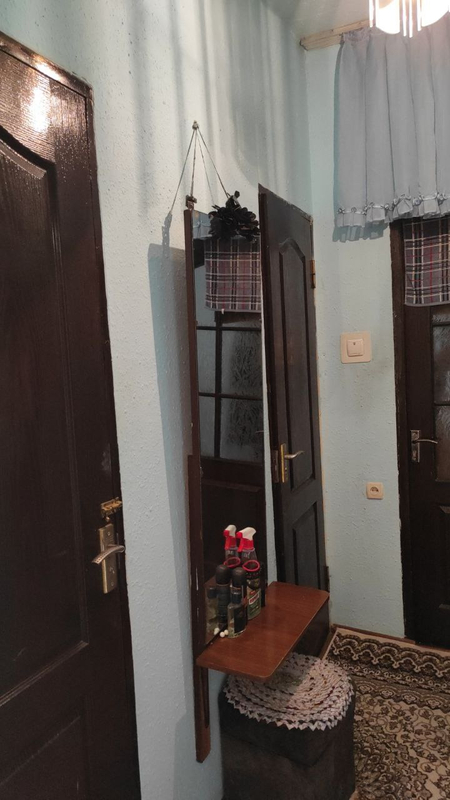 Uchtepa Tumani 21 Kvartal 4 Etaj 3 Xona Shinamgina Dom Sotiladi Srochn