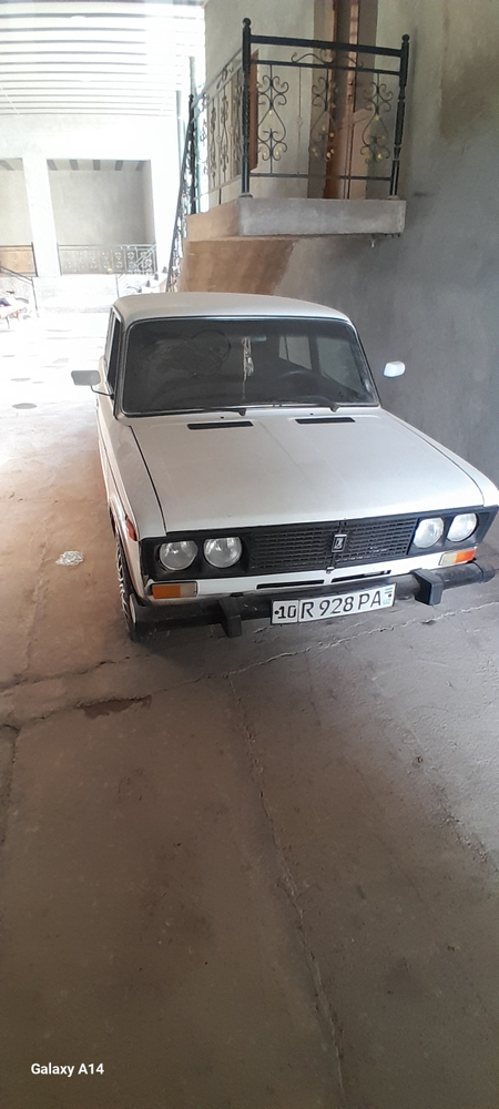 Lada jiguli 06 sotiladi