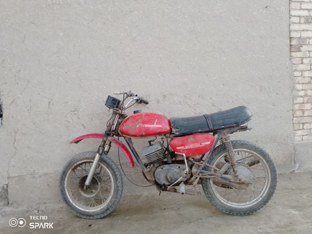 Mototsikil sotiladi  Miniski holati alo darajada yurup turubdi