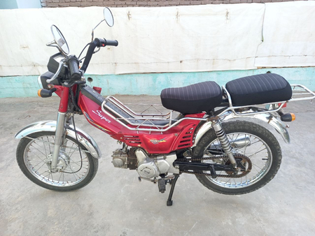 Lifan mopet sotiladi