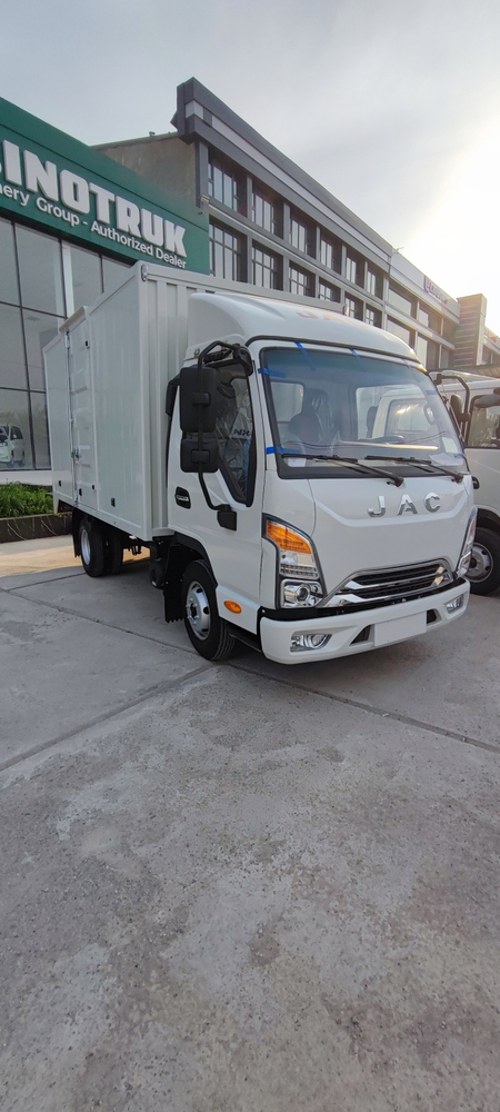 JAC Фургон 1.5 тонна