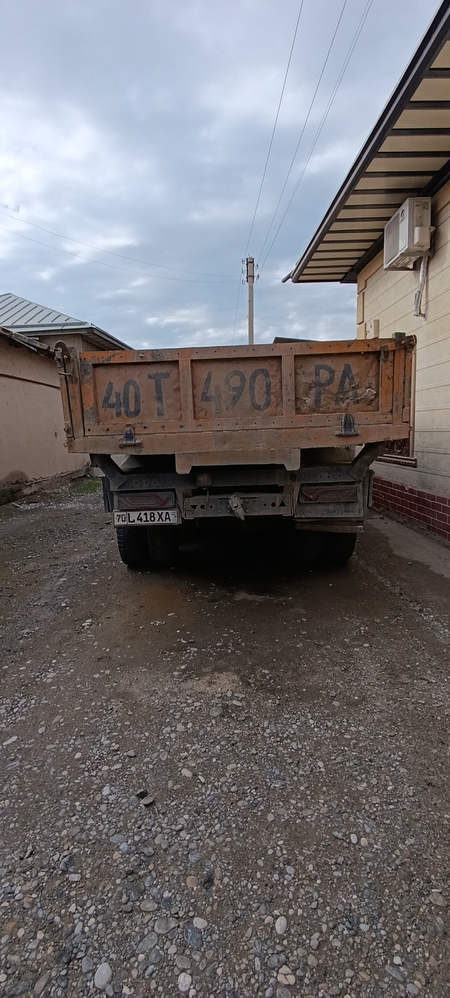 Kamaz sotiladi xolati zur