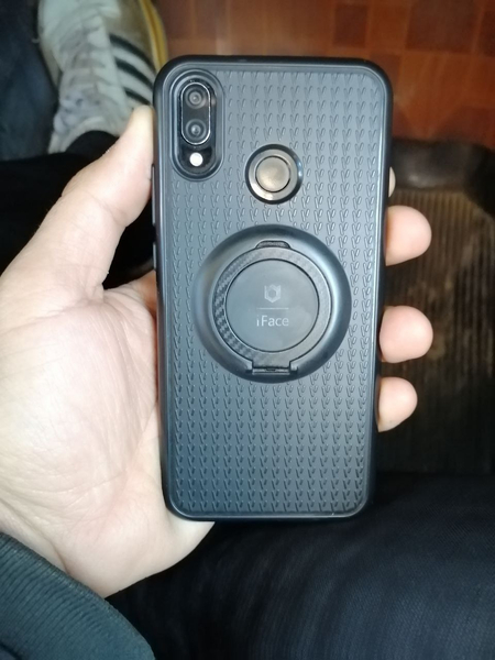 HUAWEI P20 lite 4/64 Сотилади