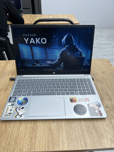 HP Laptop 15-fc0006nia . Karopka dakument