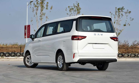 Минивен BAW M7 автомат