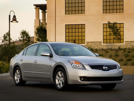 Стартер Nissan Altima L32
