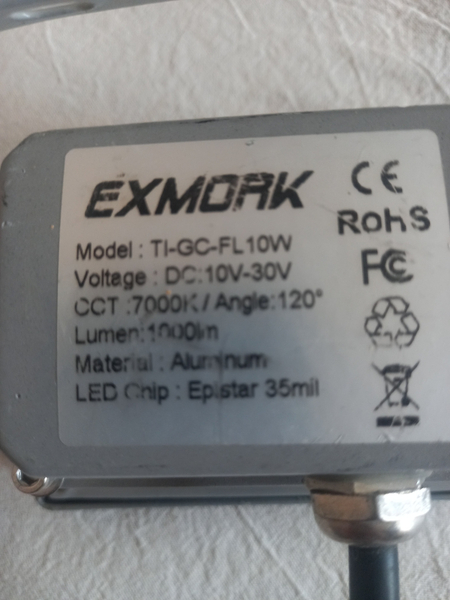 Светодиодный прожектор 12v