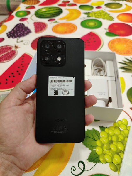 Honor x8a 6/128gb ideal