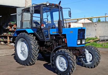 2015 yilda MTZ 82.1 traktorini mukammal holatda sotish