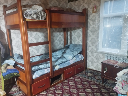 Срочна продаётся 2х этажный кроват