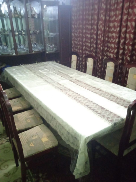 Uy hovli sotiladi