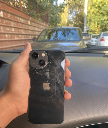 Iphone 13 mini sotiladi