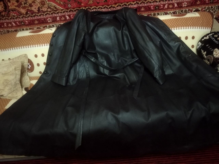 Продам женский плащ из натуральной кожи !
