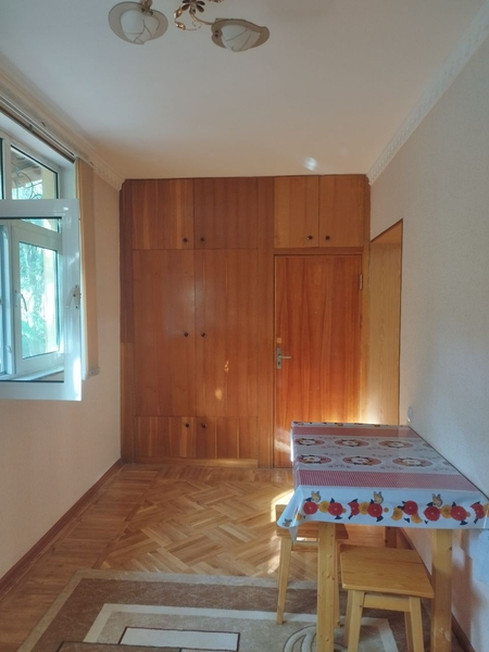 3-комнатная квартира, Дархан (метро Хамид Олимжан)..