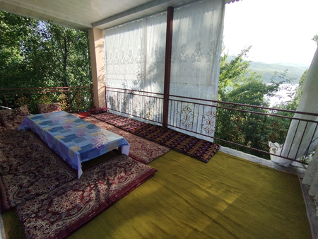 Dacha Tapchan suv buyidan