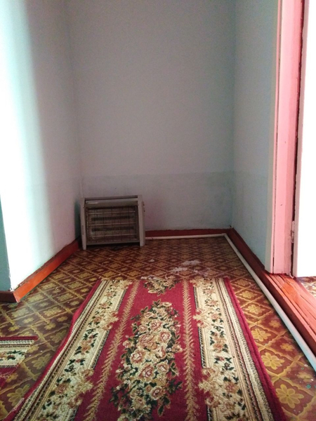 2 хонали уй клара цеткинда сотилади 4 этаж