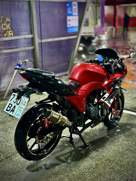 Kawasaki 250 yaxshi holatda