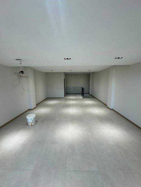 Продается нежилое 460м². Мирабадский. Ор-р  Азарбайджанский центр