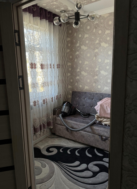 Чиланзар 8 Срочно Сдаётся 1 комнотная