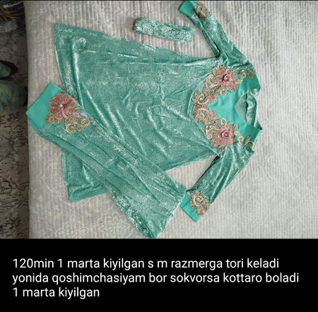Bir ikki marta kiyilgan kelincha kiyimla, holati a\\\'lo. Arzon narhda