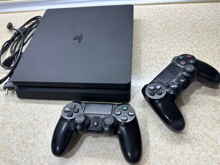 Playstation4 slim 1 tb ideal holatda