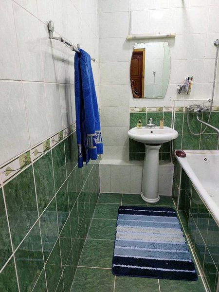 谷 128959 谷 Chilonzor tumanida kvartira sotiladi [72 м²]