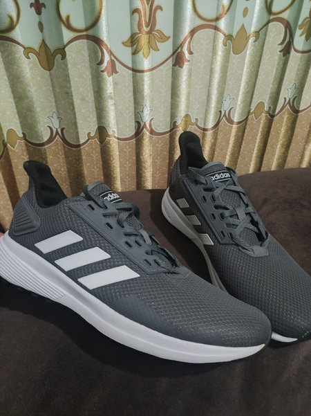 Adidas беговые кроссовки