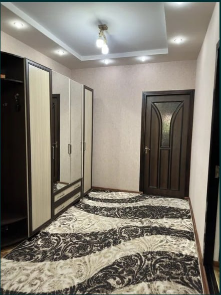 Тинчлик Продам 3/1/5 метро 77-серия