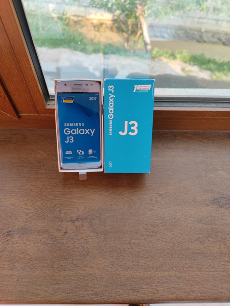 Samsung galaxy J5 2017-J3