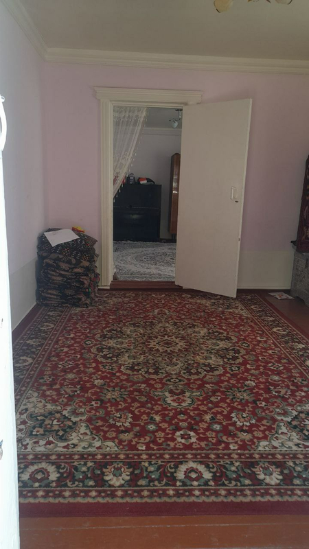 4 xonaliy xovli ijaraga beriladi