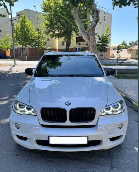 BMW X5 E70 N62 B48 2010yil M obves