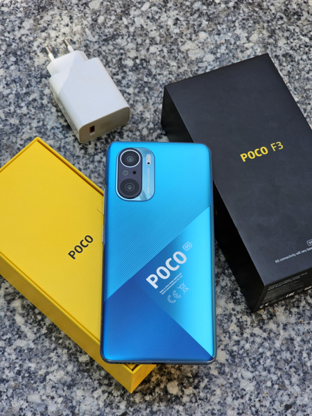 Poco F3 256Gb, Karopka & dok