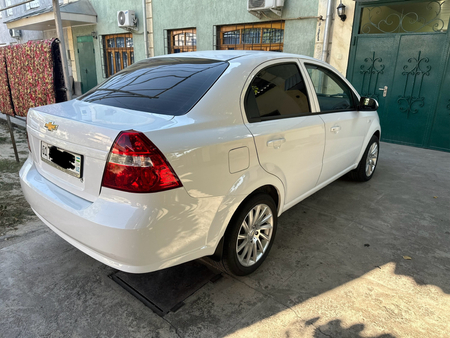 Arenda Varyant Nexia 3 aftomat 4  2020 yil 36000 km holati zor