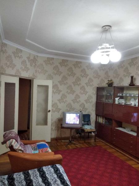 Срочно продам квартиру 90 кв.м