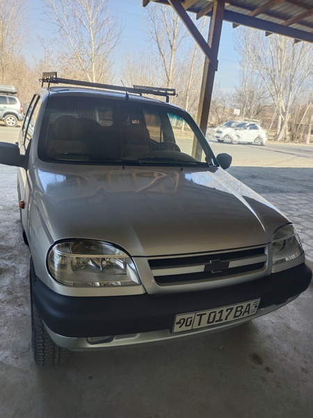 Нива Шевроле 2007