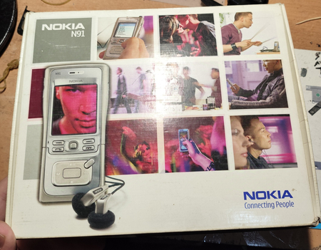 Nokia 6700 nokia 6275 nokia 6600fold nokia n91   karobkalar sotiladi