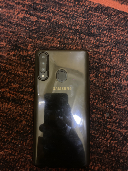 Продается Samsunga 20s