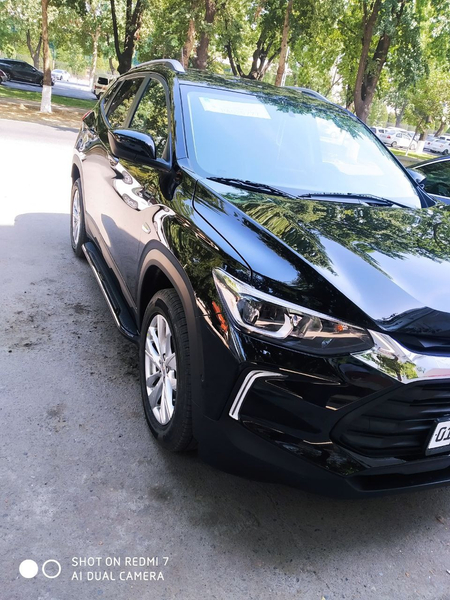Продам Treker 2 LTZ машина  новая не битая