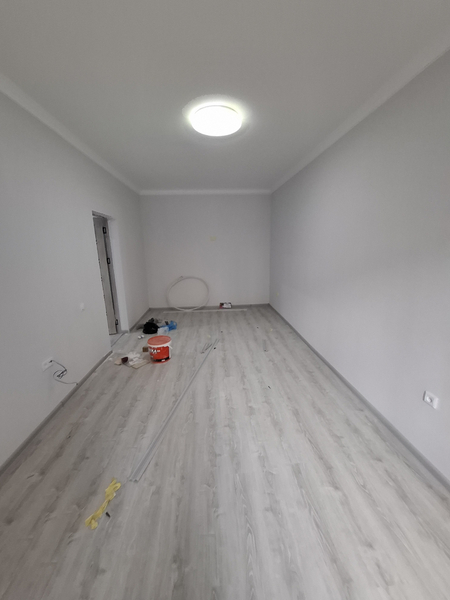Arenda kvartira Bektemir Vodnik 2xona 1etaj Navastiroyka sharoiti bor