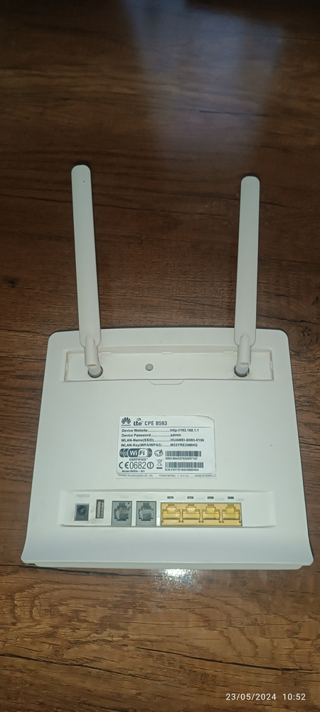 Wifi router sotiladi sim karta tushadigan