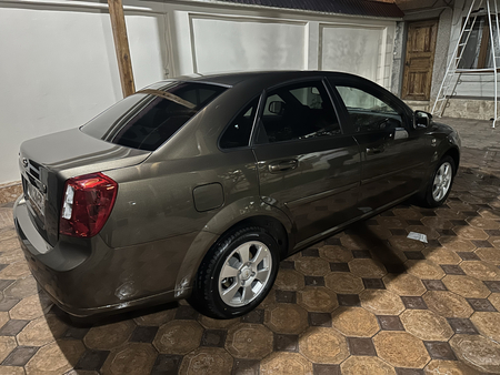 Lacetti gentra 2023 metan avtomat tozza. (jentra)