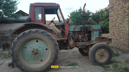 Traktor mtz 80 sotiladi