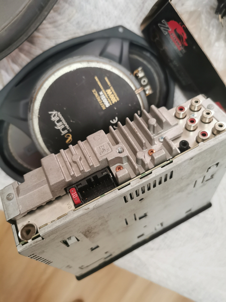 Магнитола Пионер, колонки 300W original