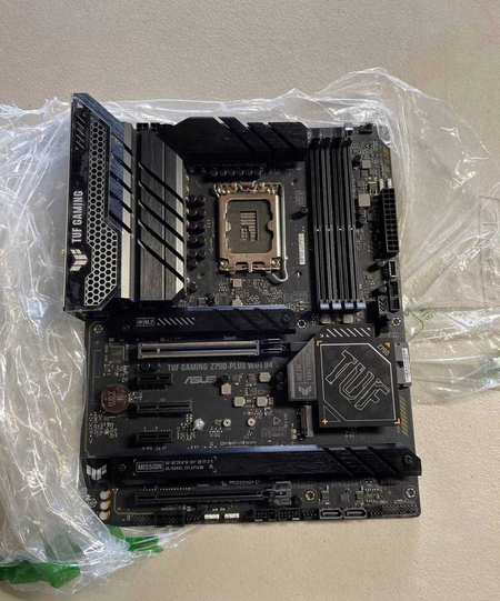 Комплект для игрового компьютера i7 13700KF