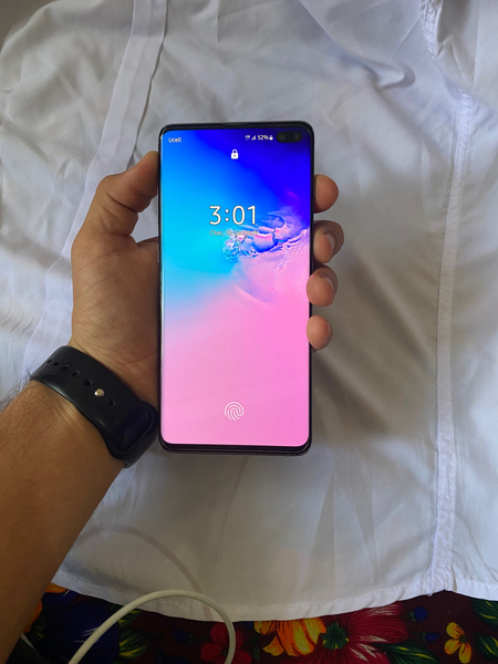 Samsung S10 Plus Qora