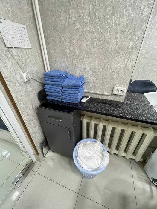 Продается нежилое 50м2 вдоль дороги с ремонтом