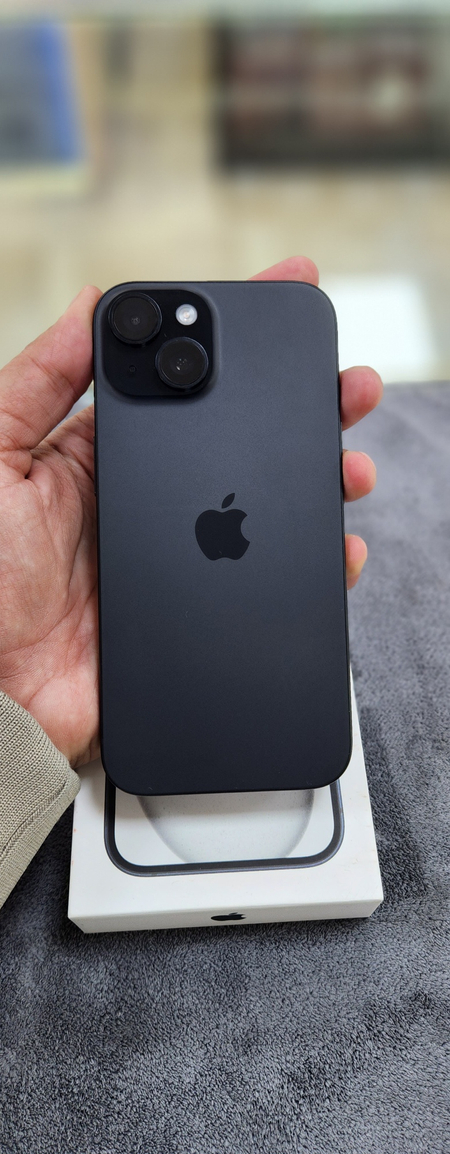 Iphone 15 128gb QN/A 100% 48cikl