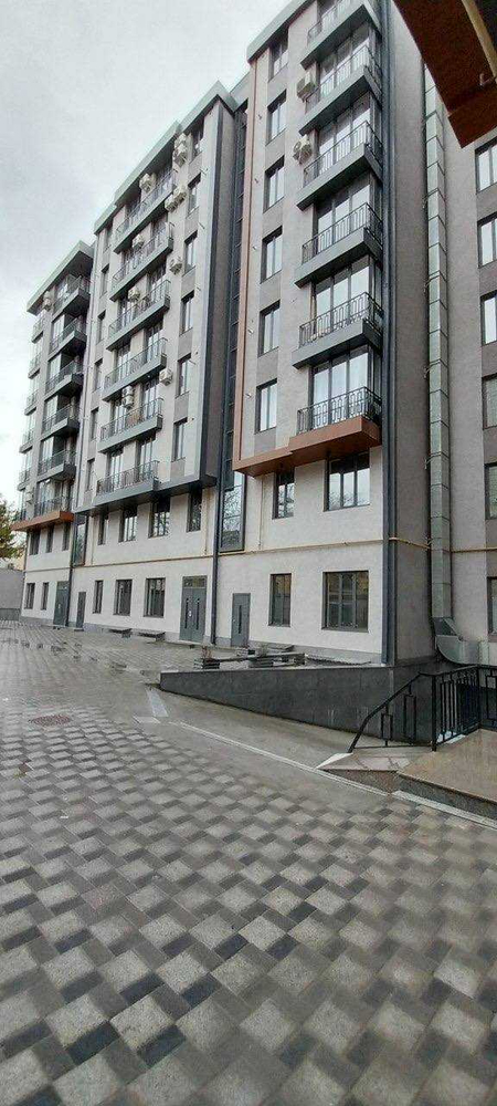 V1437 Шота Руставели  2/4/8 65м2 коробка НОВОСТРОЙКА ЖК Luminar House