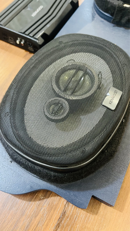 Kenwood kalonka srochna sotiladi